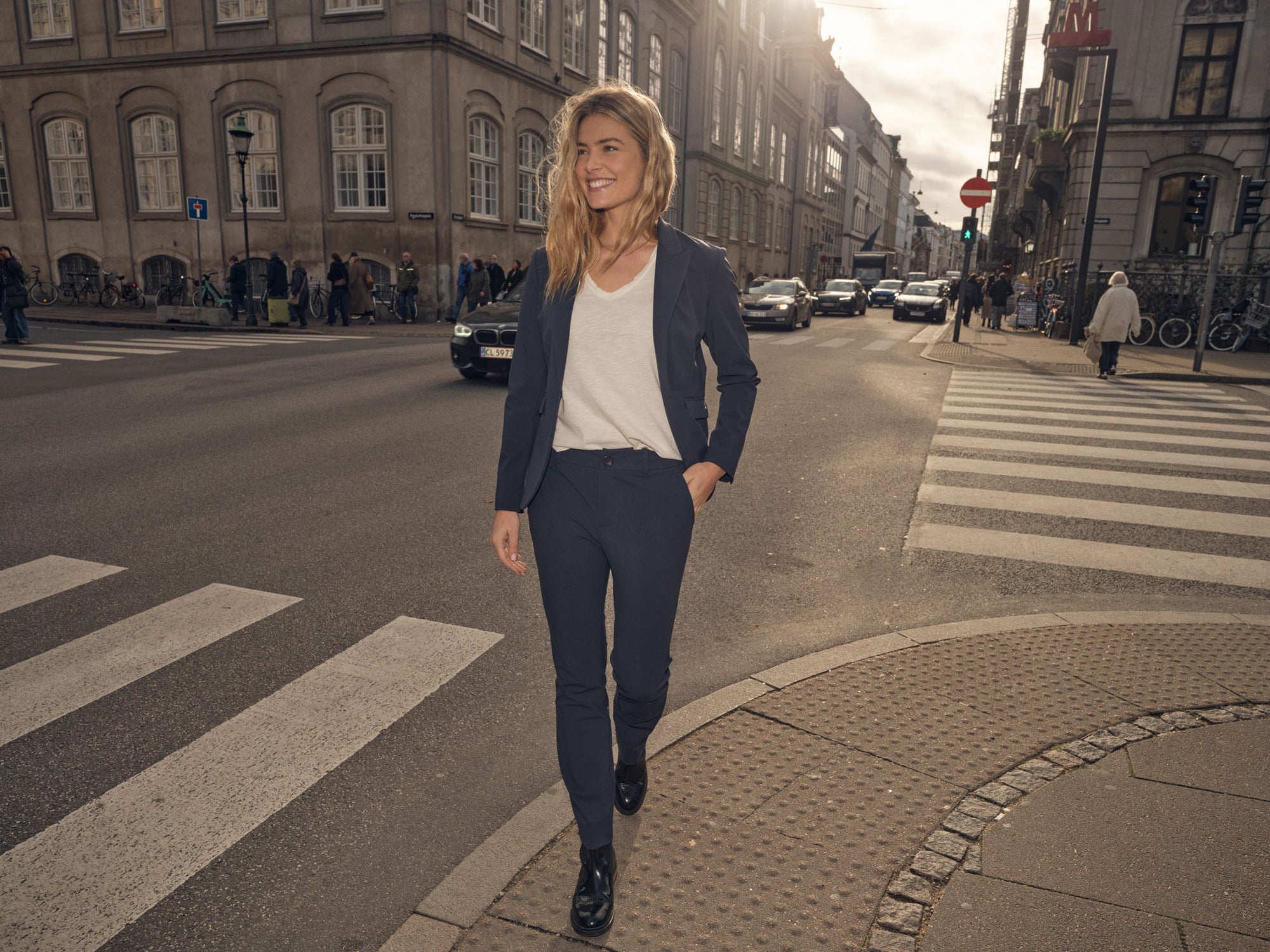 Timeless essentials – MOS MOSH